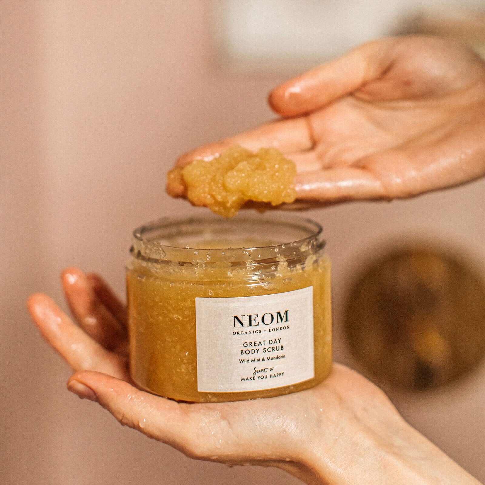 NEOM Real Luxury Body Scrub 350g | SEPHORA UK