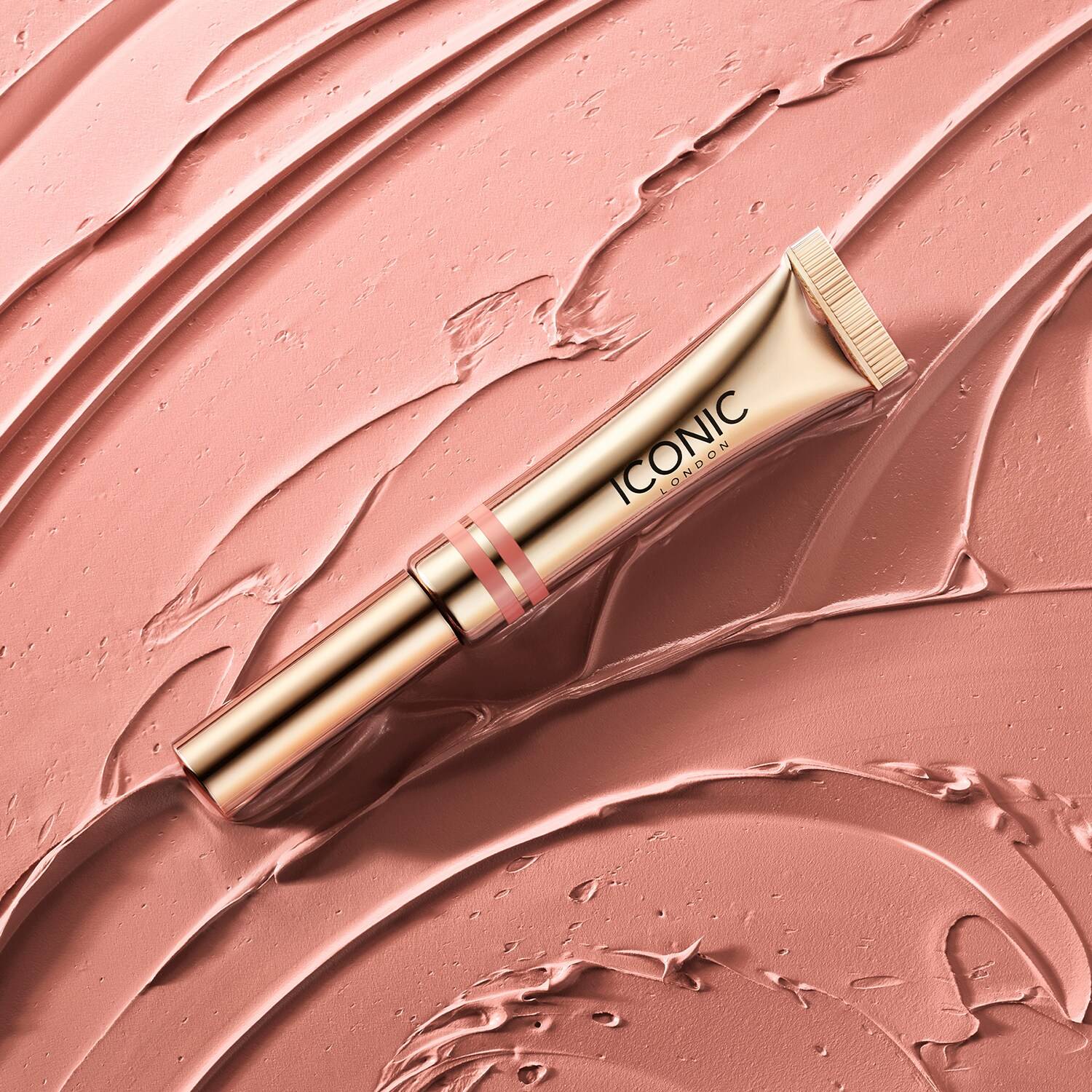 ICONIC LONDON Cloud Kiss Matte Lip Mousse 7ml | SEPHORA UK