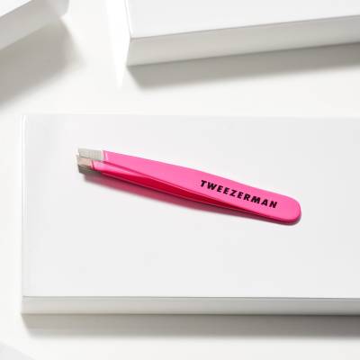 Tweezerman Mini Slant Tweezer | SEPHORA UK