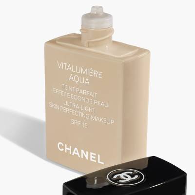 Chanel vitalumiere aqua store